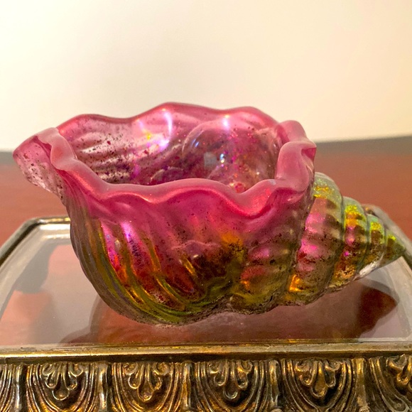Accents | Resin Conch Shell With Colorshift | Poshmark
